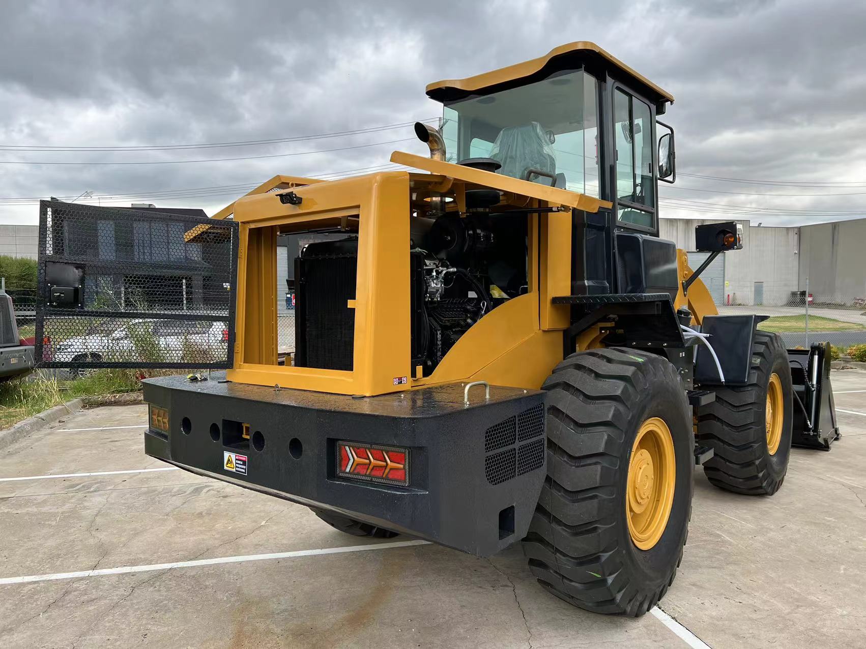 Summit 946 11T Wheel Loader - Pickman Equipment