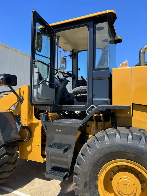 Summit 946 11T Wheel Loader - Pickman Equipment