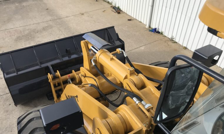 Summit 958 19T Wheel Loader, 240HP Cummins, 4 Speed ZF - Pickman Equipment